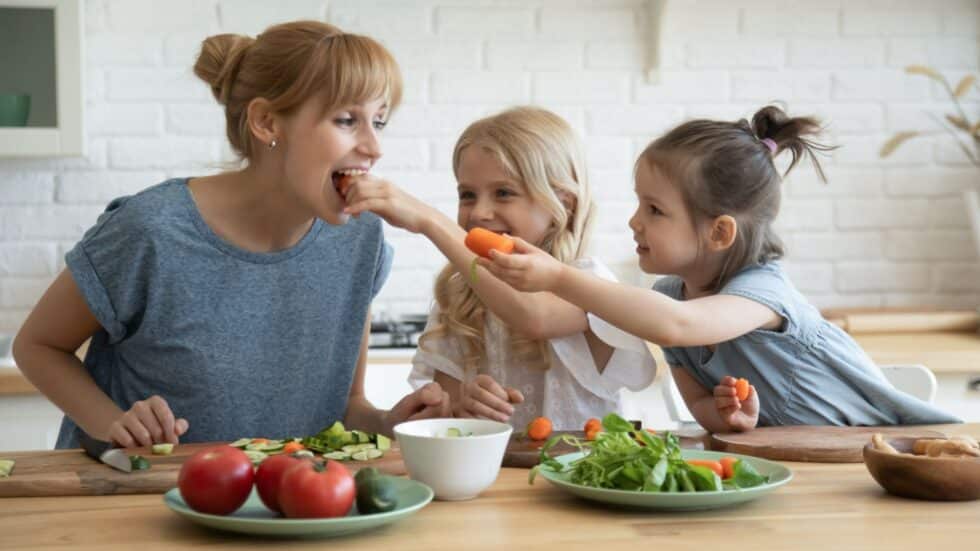 Healthy Ways to Teach Kids Sharing